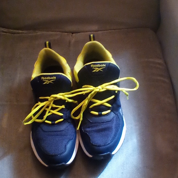 Reebok | Shoes | Reebok Sneaker | Poshmark